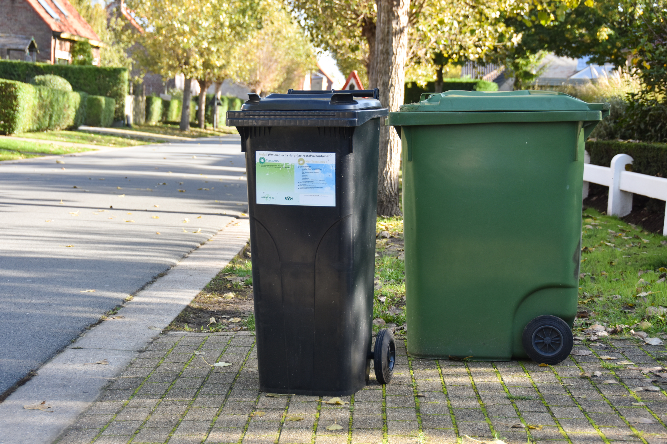 Een rolcontainer voor je afval biedt alleen voordelen | Tij-dingen